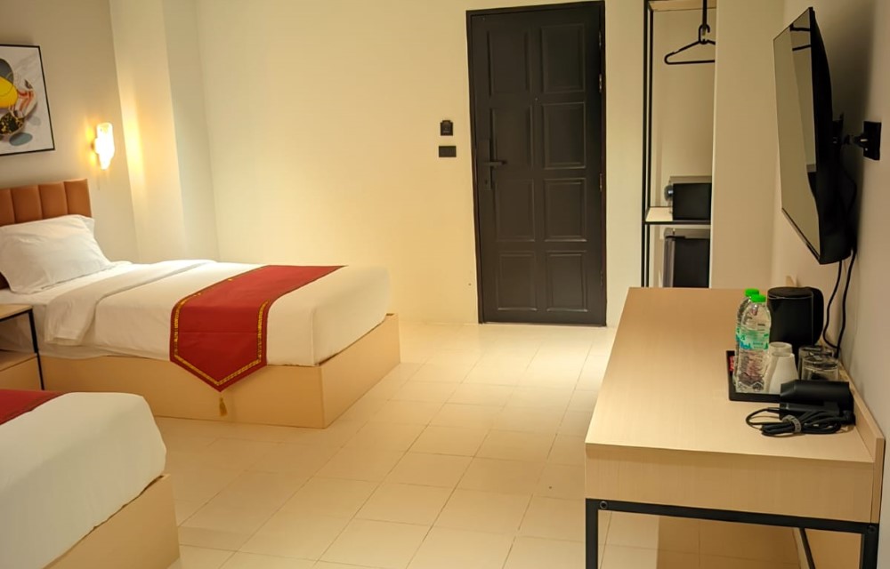 Find Hotel near shopping districts – Reserve now.
